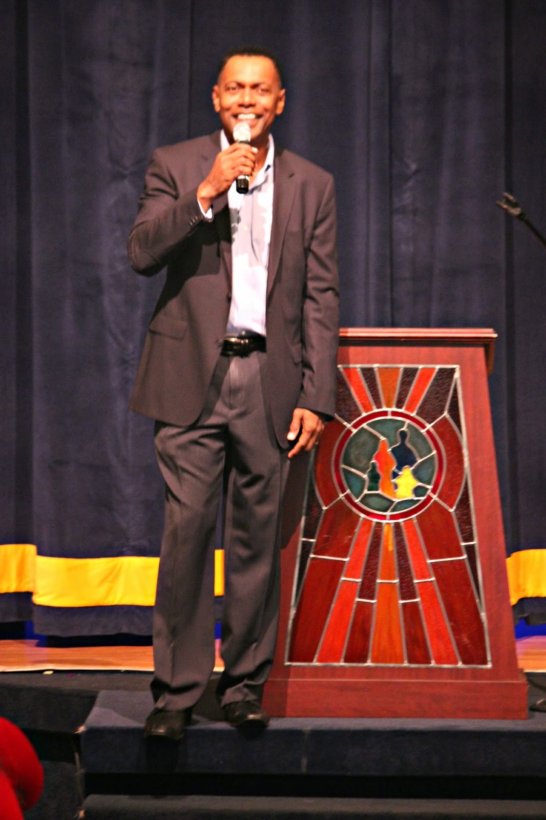 DCS at the moment...: CBS4 News Anchor Jim Berry Motivates DCS Students ...