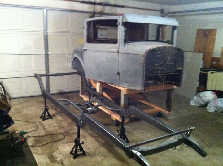 VAPHEAD: World wide ! Custom Riley Automotive frame in Austria