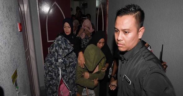 1Media.My: Sebatan Syariah: Tiada jeritan kedengaran... tapi tertuduh ...