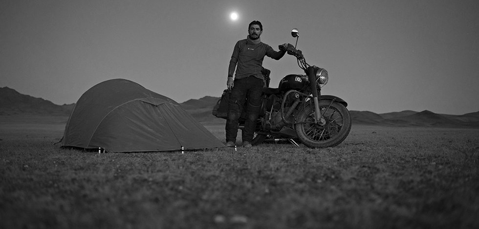 Walter Astrada y la vuelta al mundo en más de 80 fotos ~ Resumo Fotográfico