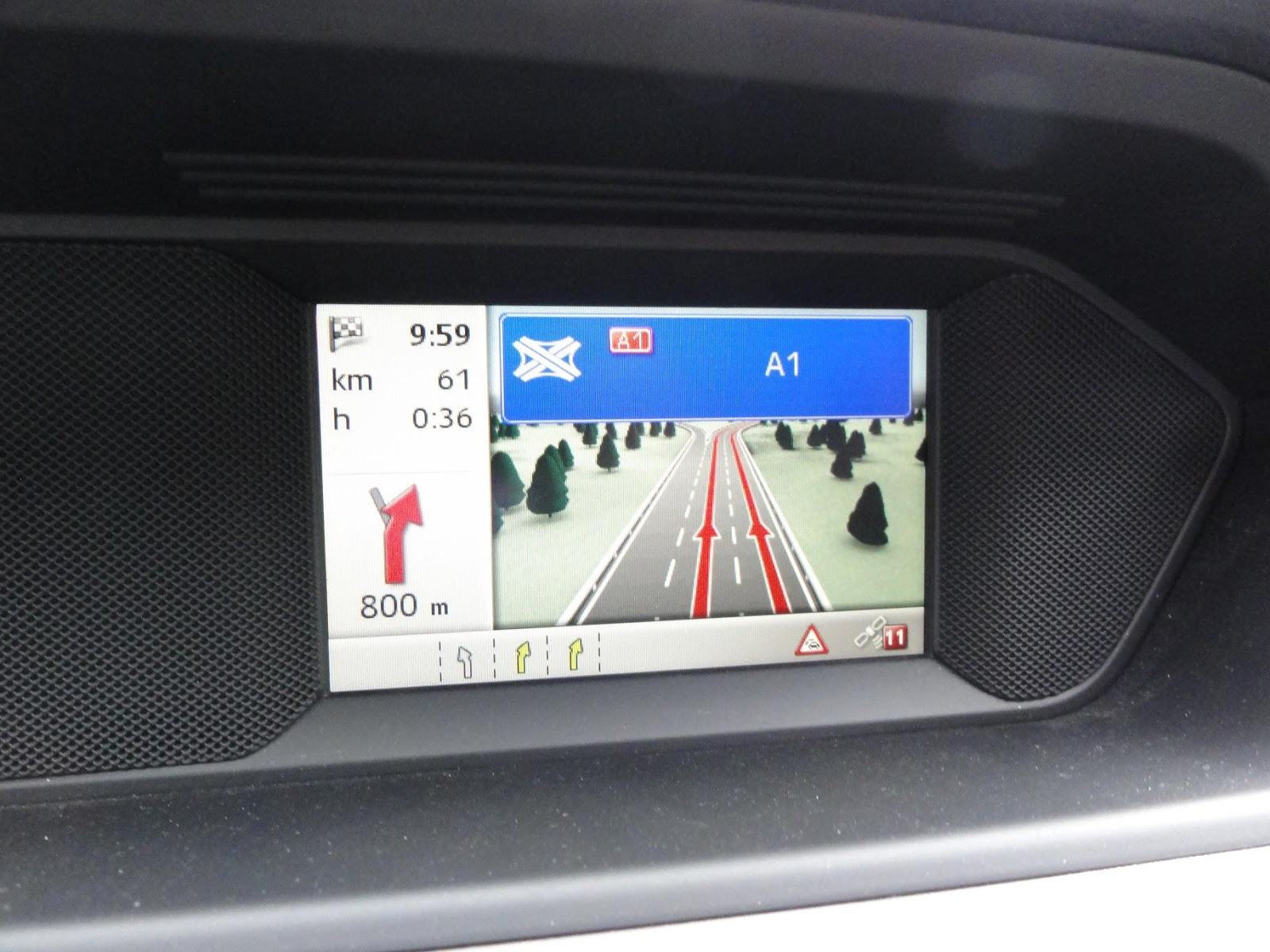 Guitigefilmpjes: Car review: Mercedes Benz C180 Avantgarde (W204 ...