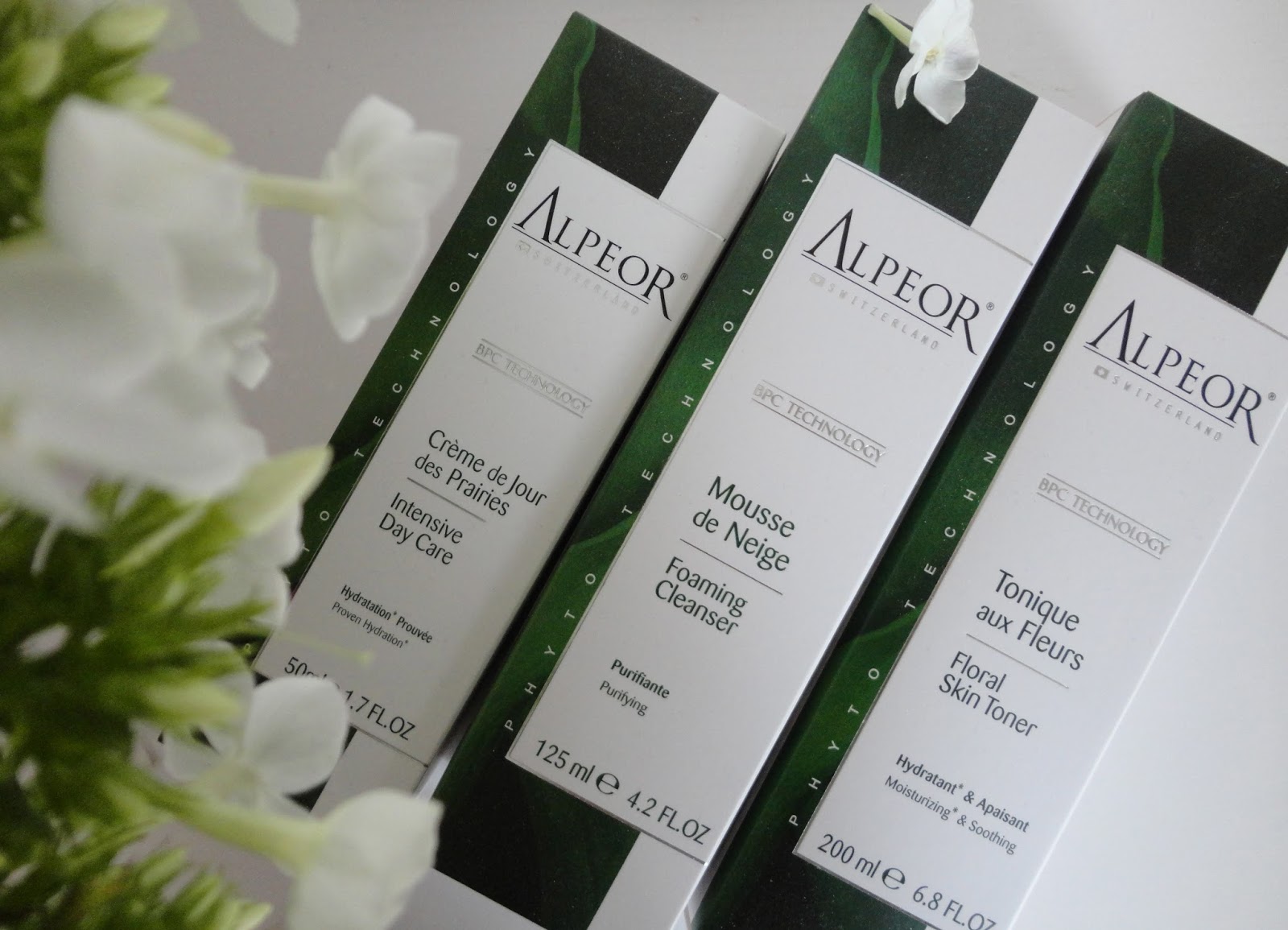 Sois Belle Pipelette: My Current Skincare Routine with Alpeor.