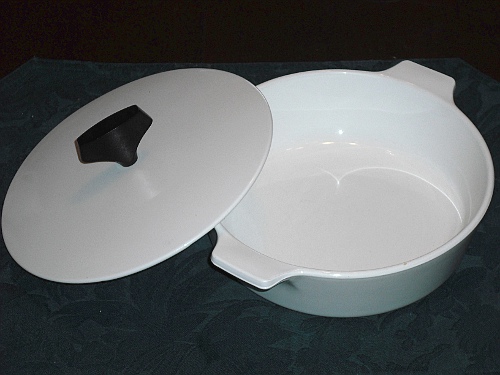 CorningWare 411: Classic Black and White - Corningware Buffet Server