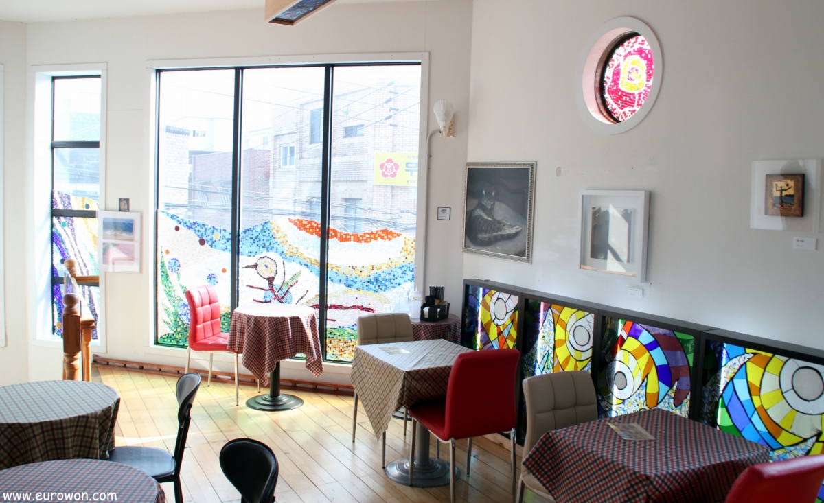 Bangcheon Waffle, una cafetería especialmente acogedora en Daegu [Eurowon]