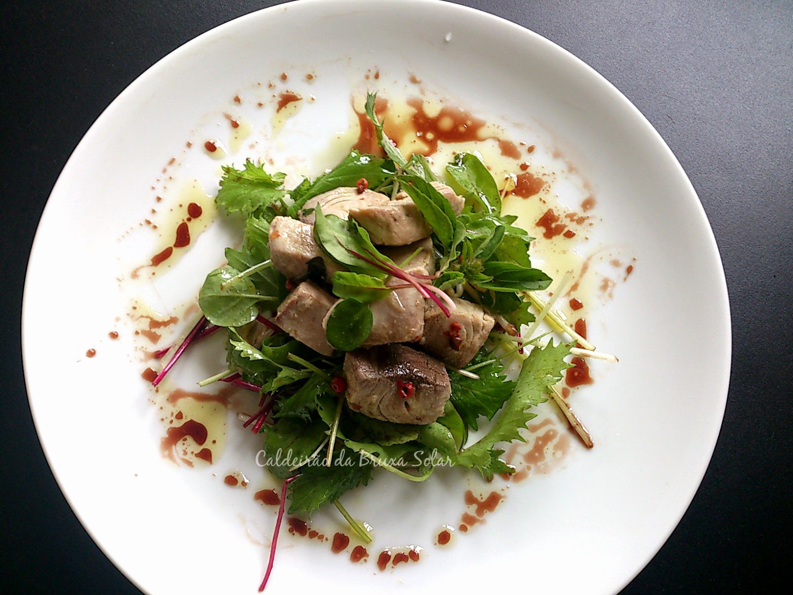 Receitas do Caldeirão : Conserva de atum fresco em azeite com ervas