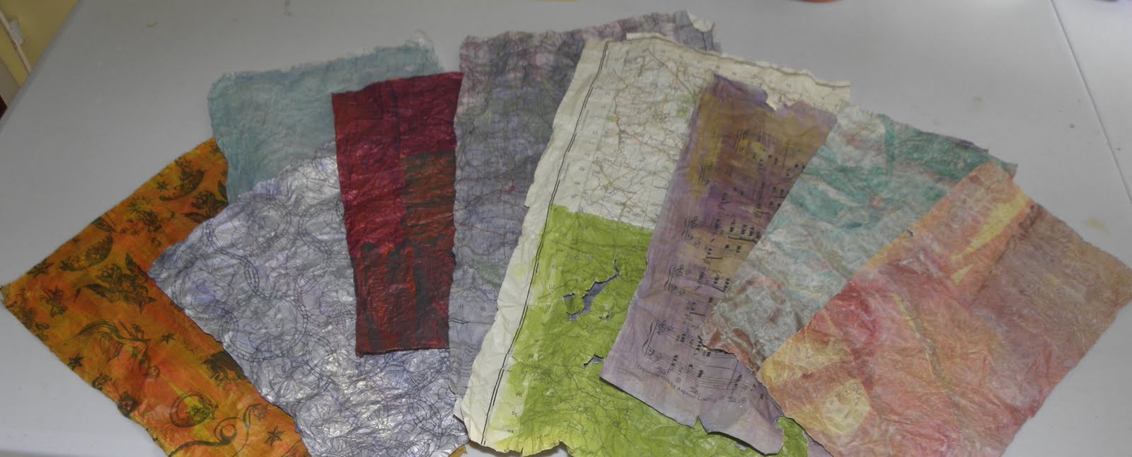 Adrienne's Art Garden: Olied paper experiments