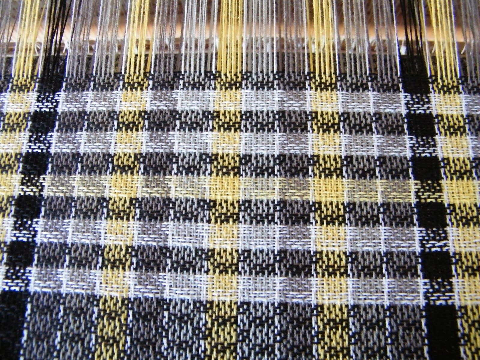 Dust Bunnies Under My Loom: Damask Tea Towels on Eight Shafts