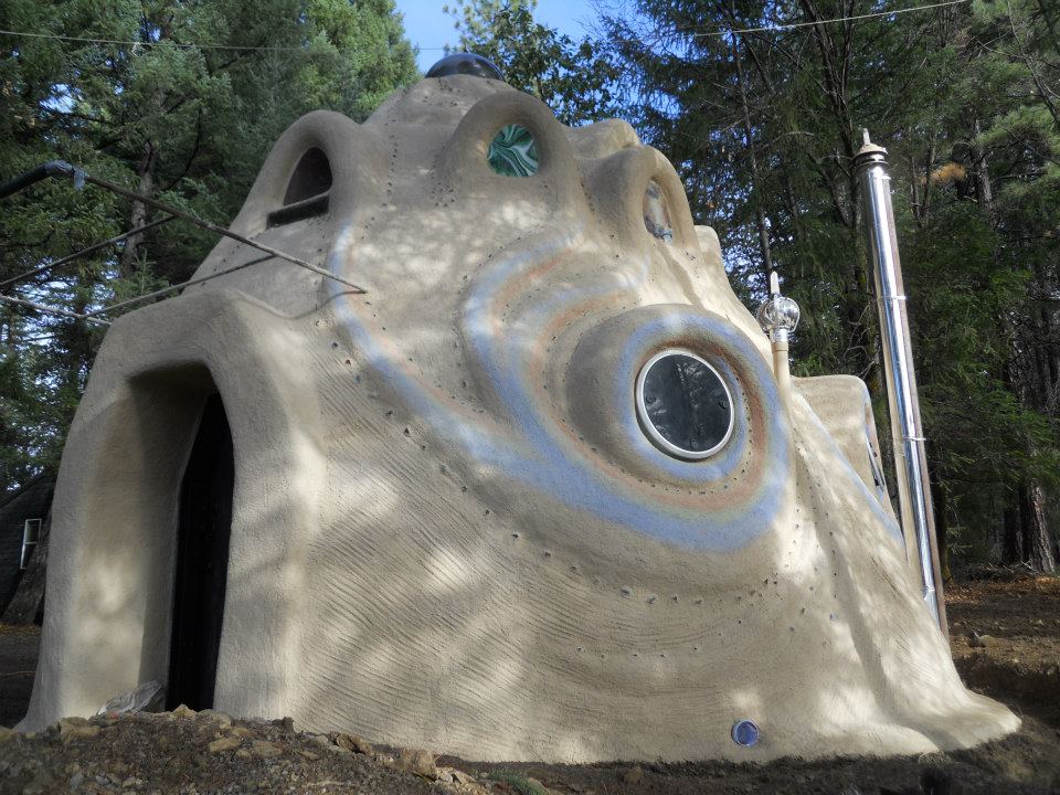 Urban Eclectic: Earth/Mud Houses