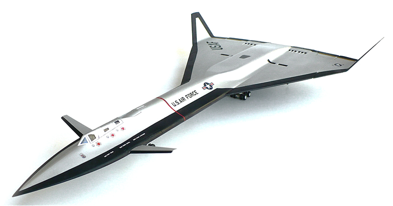 The Great Canadian Model Builders Web Page!: Lockheed SR-75 Aurora