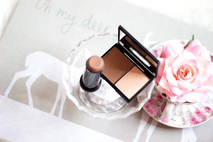 FashStyleLiv: Current Contour Makeup Products