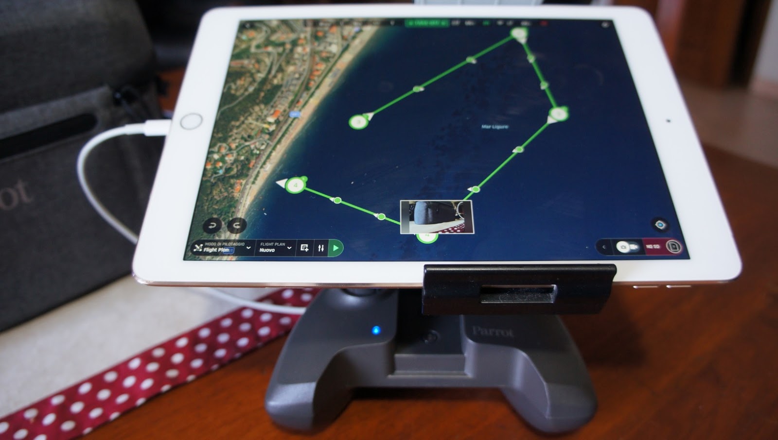 Parrot ANAFI: nuovo firmware con GPS lapse, Panorama 360 custom e altro ...