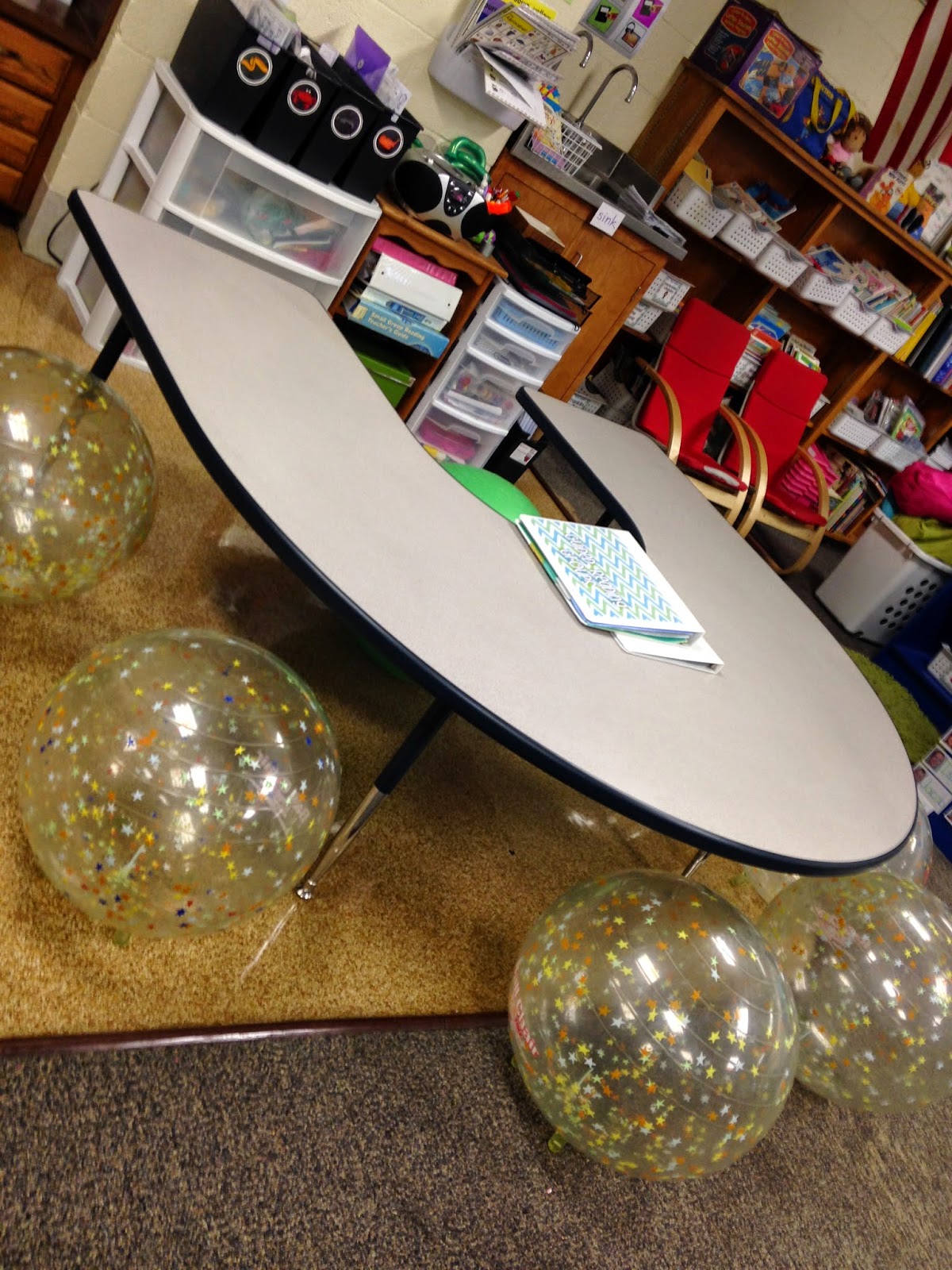 Kindergarten Whale Tales: Organizing Guided Reading