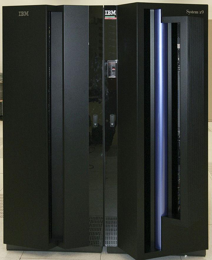 MAINFRAME COMPUTER: Evolution of design