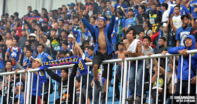 Persija Jakarta vs Persib Bandung 28/08/2013 . The Legend Match ...