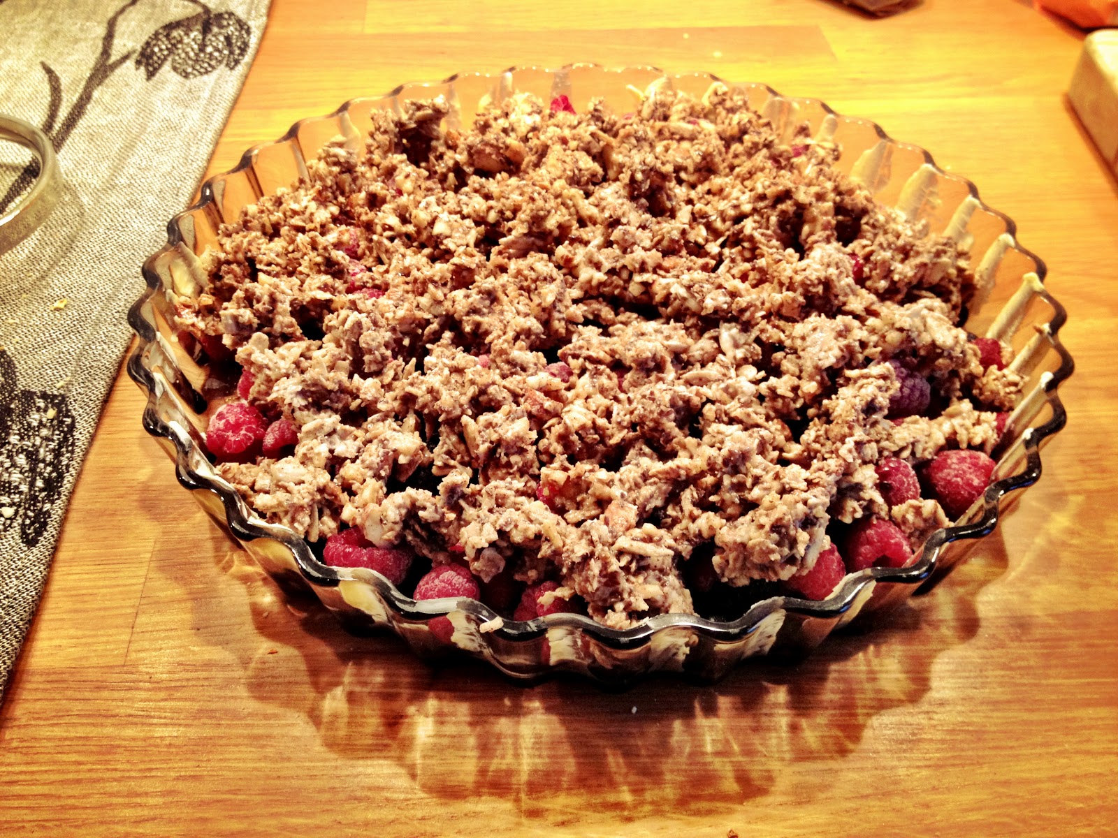 Micha & Flipp: "Nyttig blåbär/hallon smulpaj".