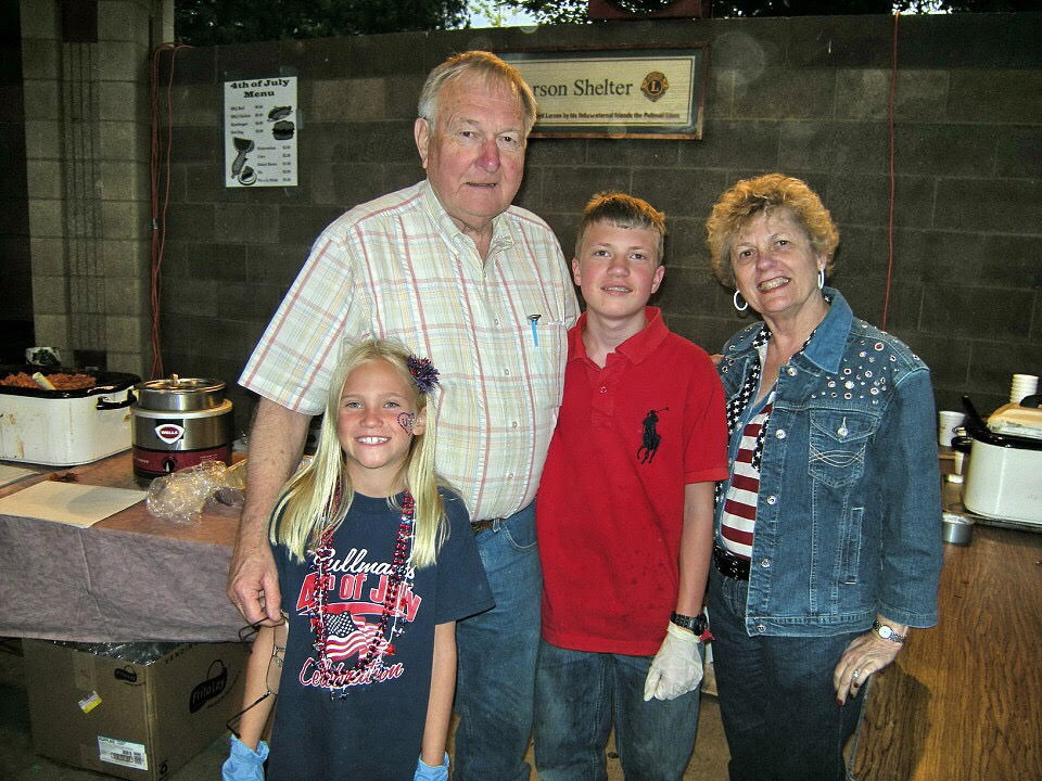 PULLMAN :: Cup of the Palouse: Ron & Barb Wachter mix family reunion ...