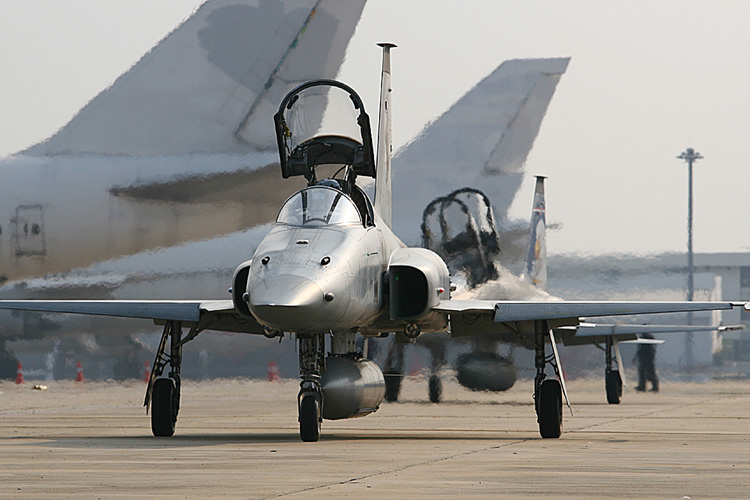 THAIDEFENSE-NEWS: Photo Gallery: RTAF F-5E/F