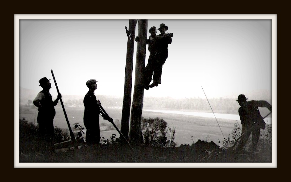 Historic Photos - Bellows Falls, VT and surrounding area: Early Linemen
