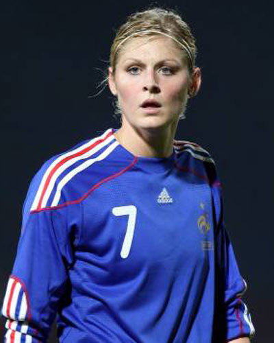 Female Football Players Gallery Photos: Beautiful Football Player ...
