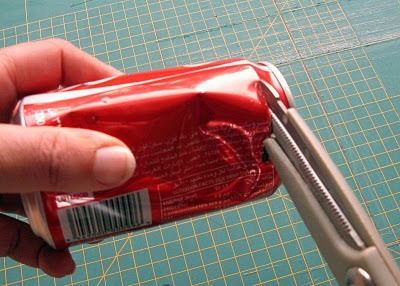 How to Recycle: Soda Can Stars Curtain/Wall Drapery Tutorial