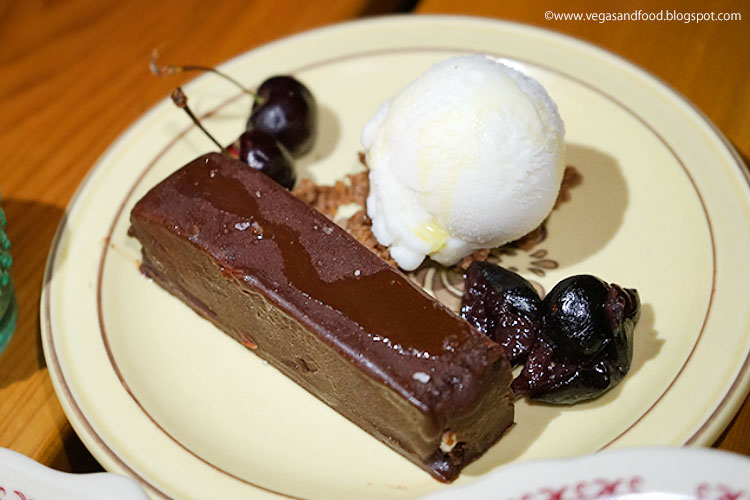 The Exchange Restaurant - downtown - Vegas and Food