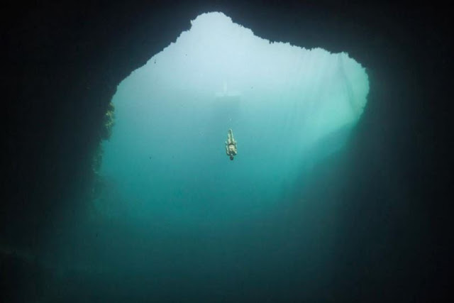 Dean’s Blue Hole, Bahamas - goce.tk