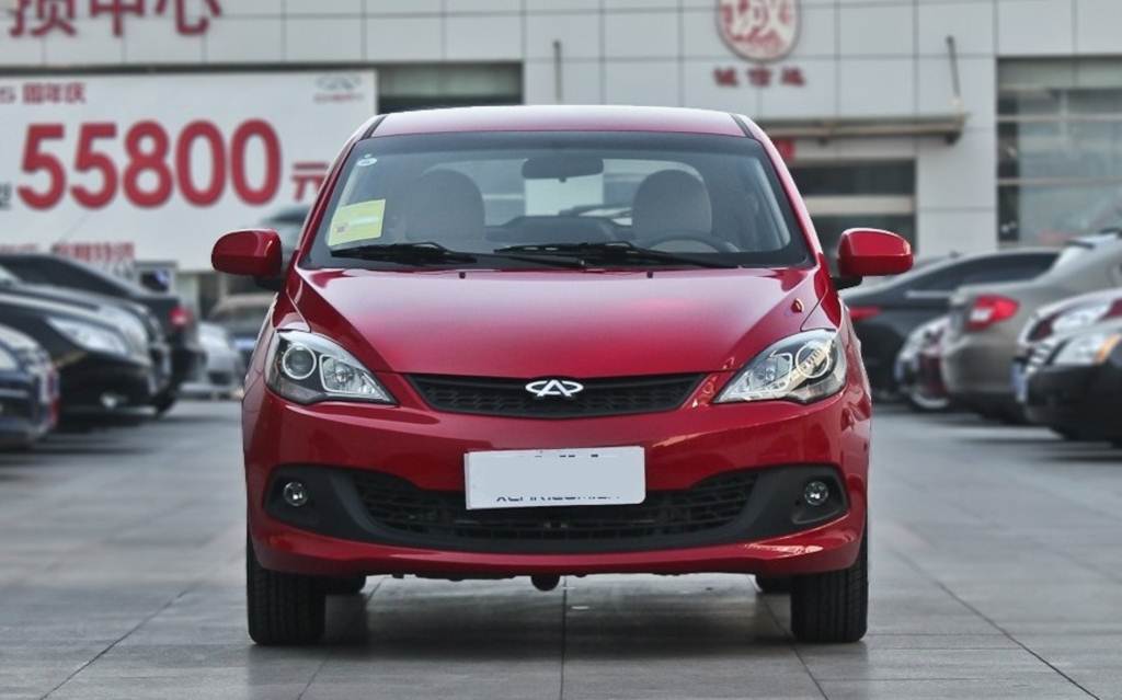 Chery Celer Hatch: preço, fotos, consumo e desempenho