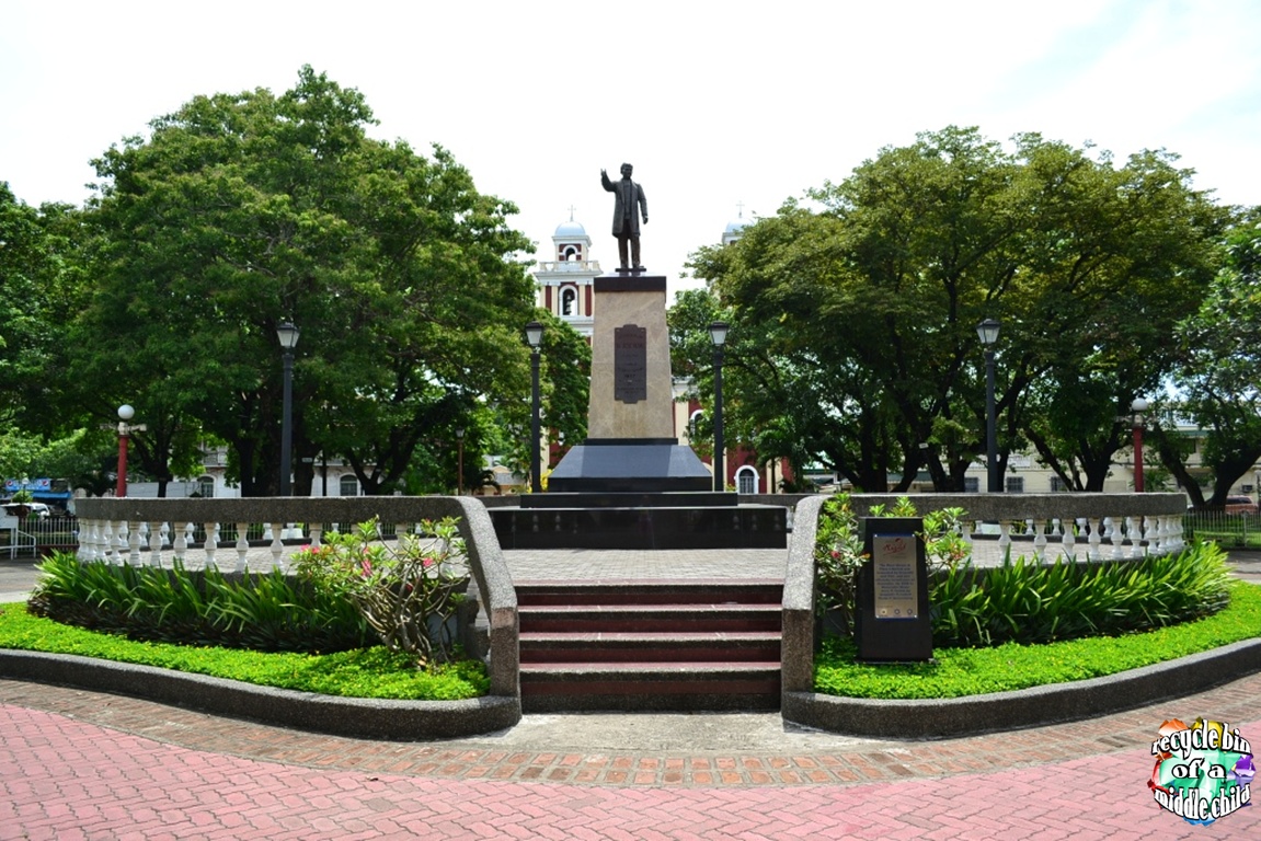 Rammmpa!: Iloilo: Plaza Libertad