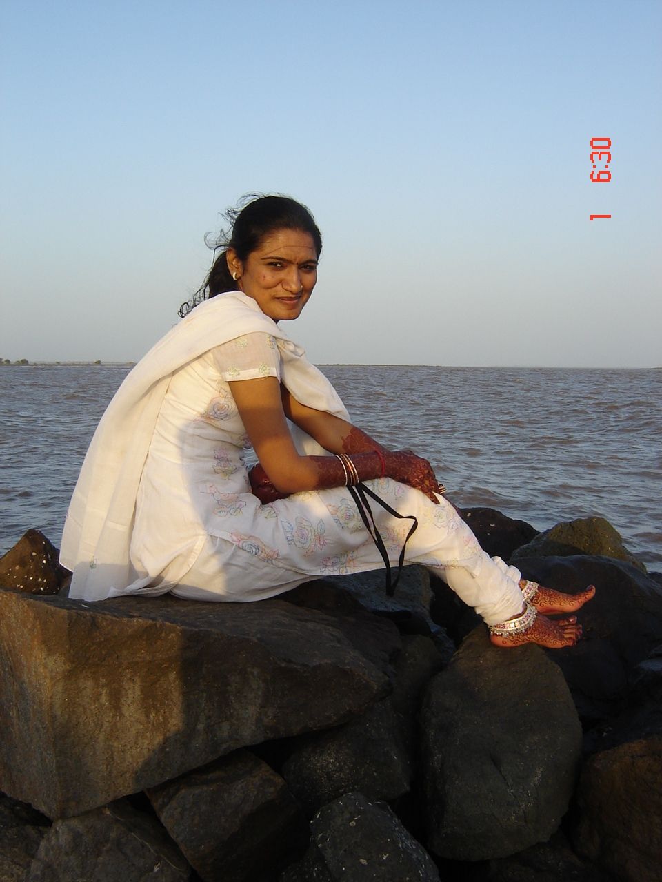 Hollywood Bollywood Tollywood Kollywood Desi Girl In The Beach hollywood-bollywood-tollywood-kollywood-desi-girl-in-the-beach
