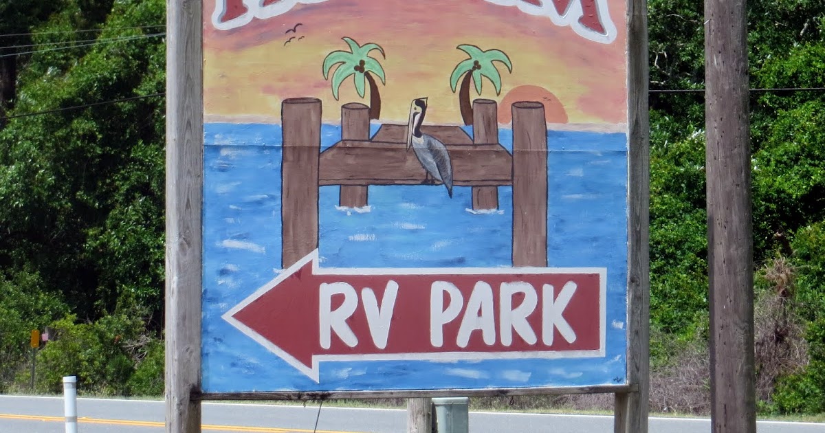 Bob and Linda's RV Travels: Ho Hum RV Park Carrabelle FL