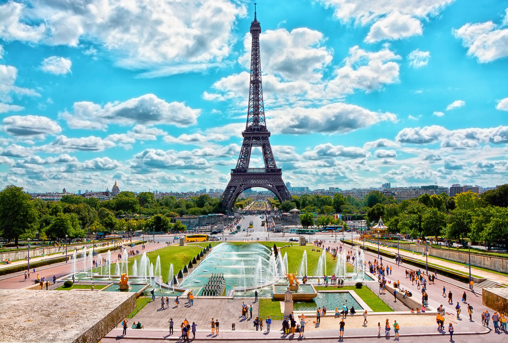 Mummy From The Heart: Planning our Perfect Paris Getaway