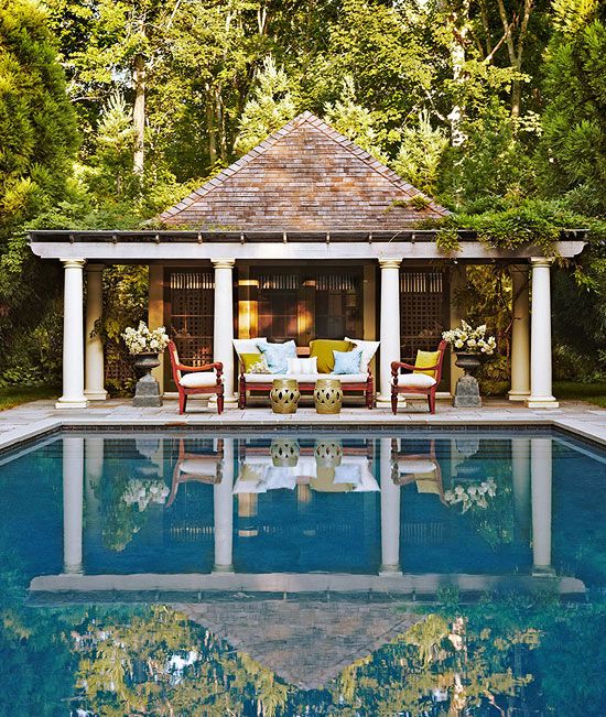Hydrangea Hill Cottage: Pool Pavilions