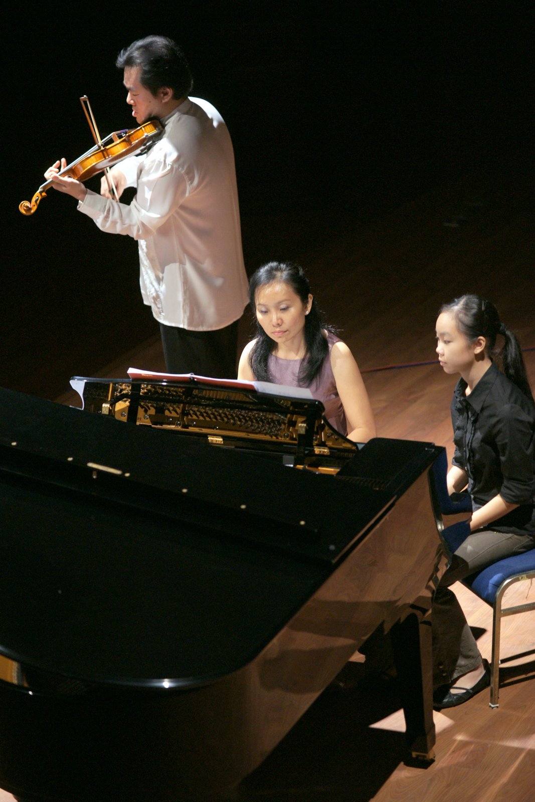 The Violinist Yap Ling