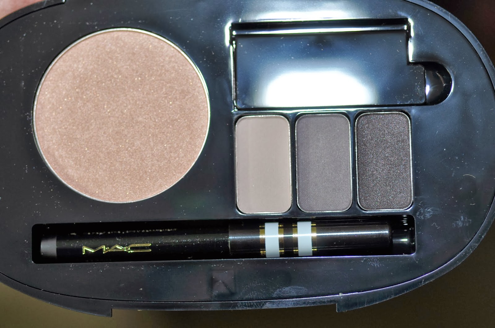Video Post: MAC Holiday 2013 Gift Sets Nocturnals and Stroke of ...