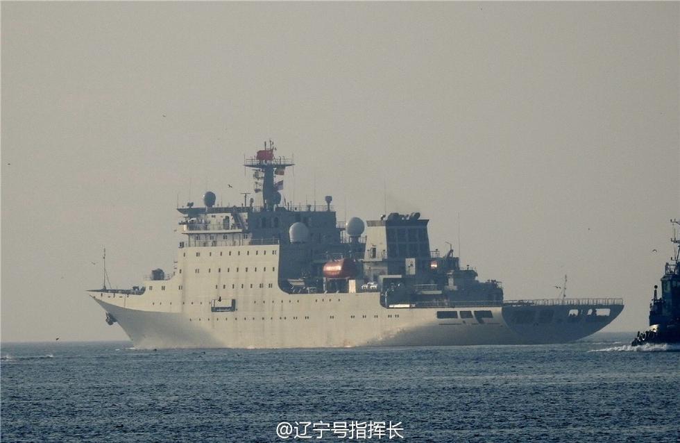 China Defense Blog: Photo of the day: New PLAN training ship "83 ...