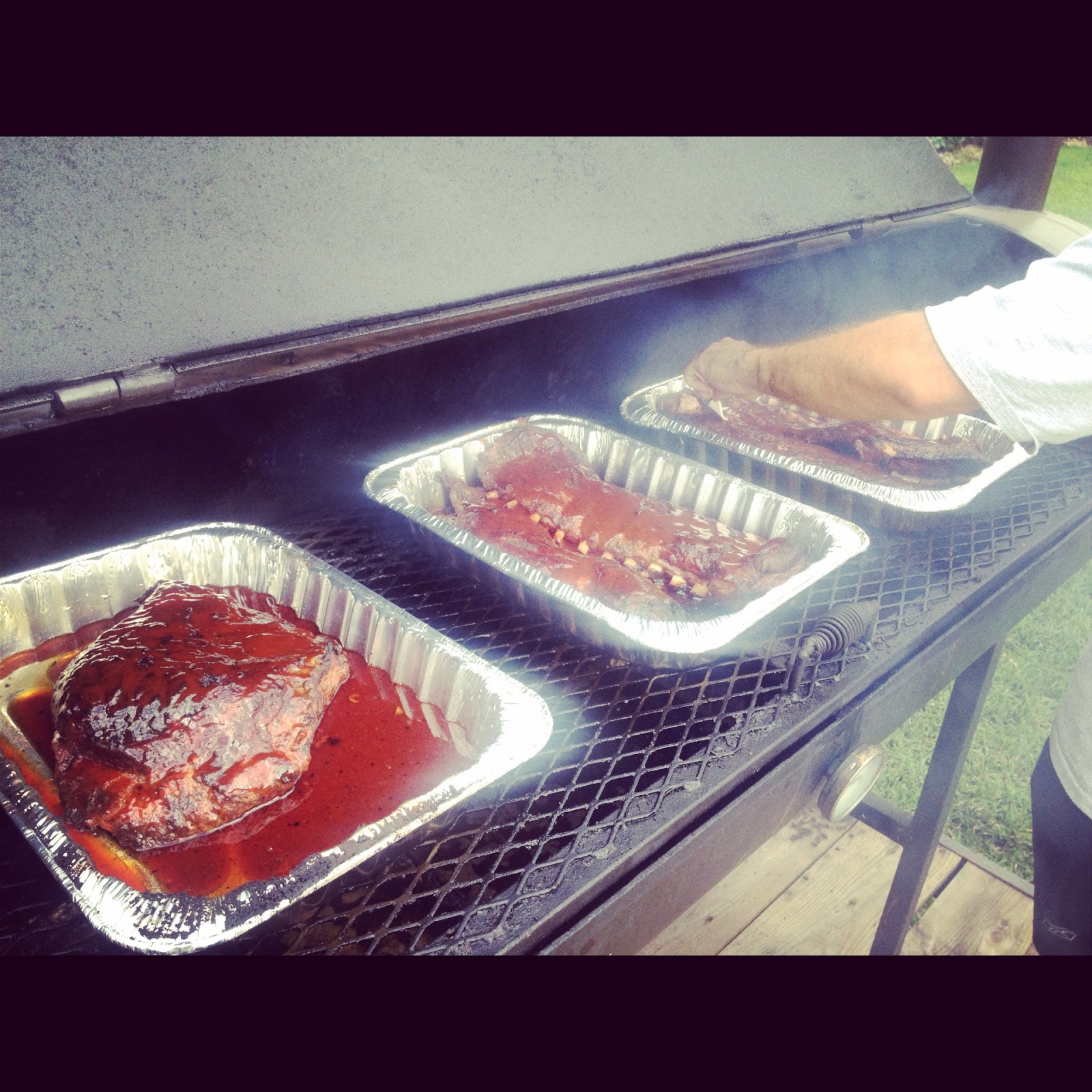 2 Cubans & A Redneck BBQ Team