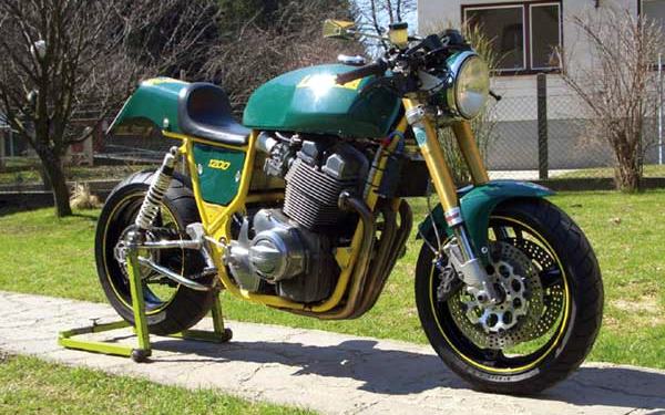 Laverda gallery - RocketGarage - Cafe Racer Magazine