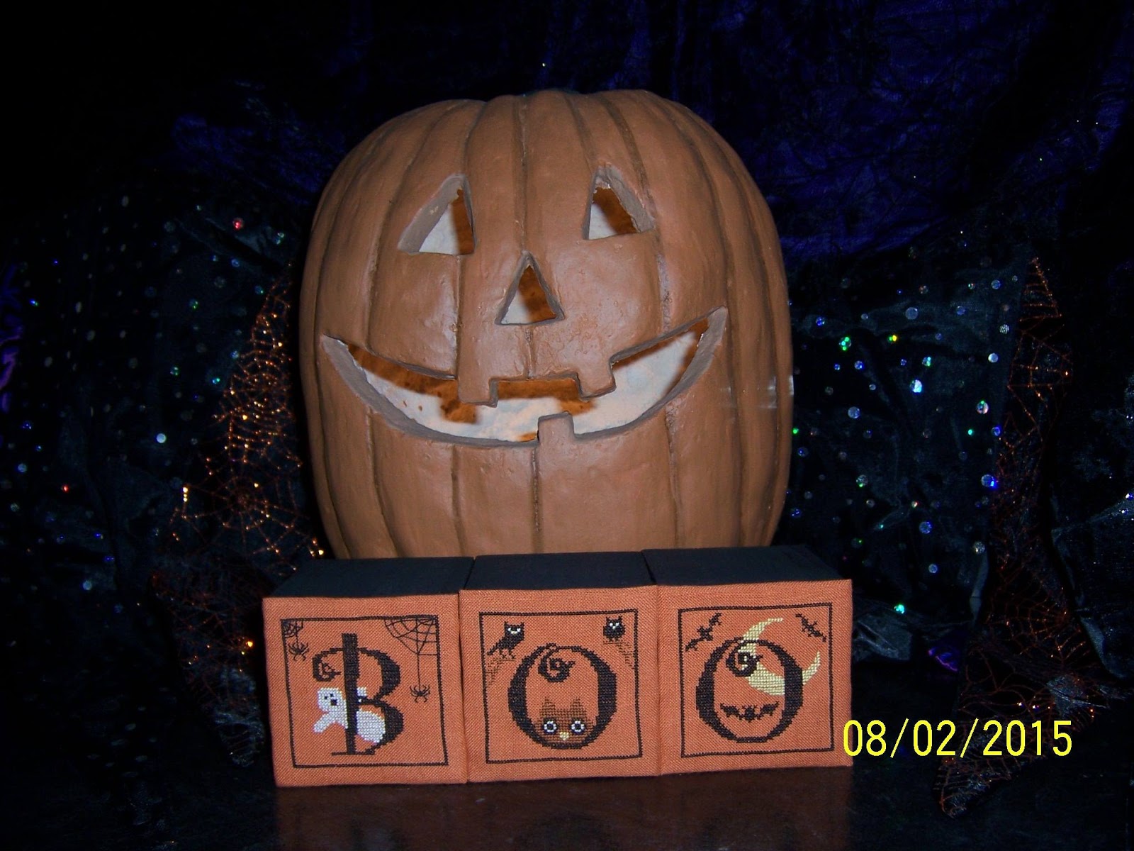 Needle Bling Designs: BOO Blocks