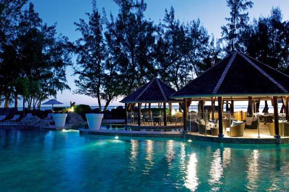 THE REUNION ISLANDS - A LUXURY RESORT