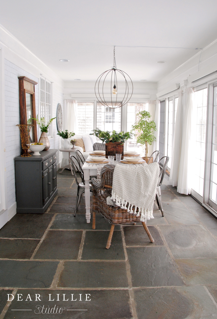 Tempaper in the Sunroom at Bluestone Hill | Dear Lillie | Bloglovin’