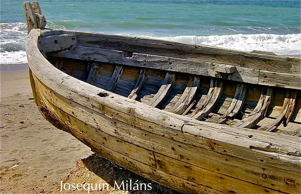 Poemas y Cartas a Fernando: "Una Vieja Barca De Madera"