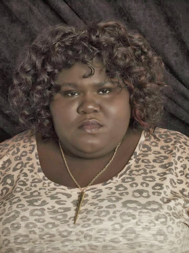 Queenie : Human Voodoo Doll.