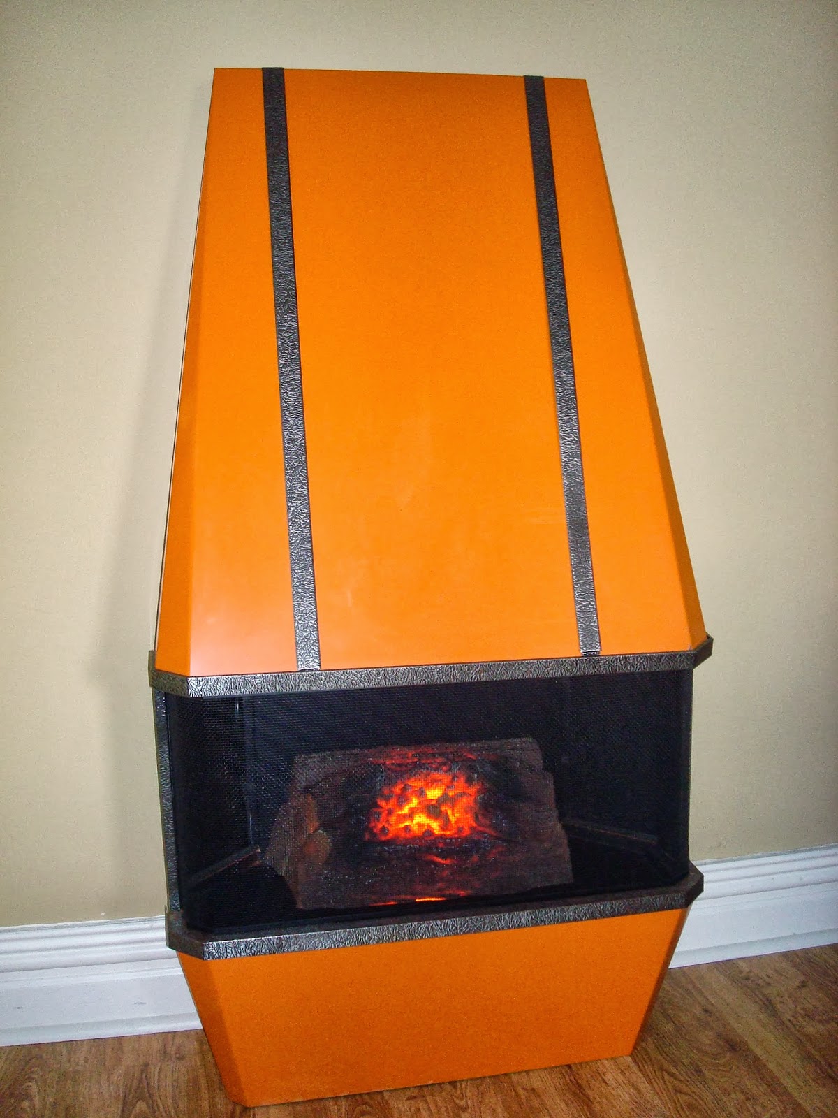 Era Antiques: 1970´s Urban Cool Geometric Orange Hooded Electric Fireplace