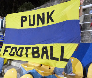 LP16 | Terrace Culture para o Proletariado.: "PUNK FOOTBALL" banner ...