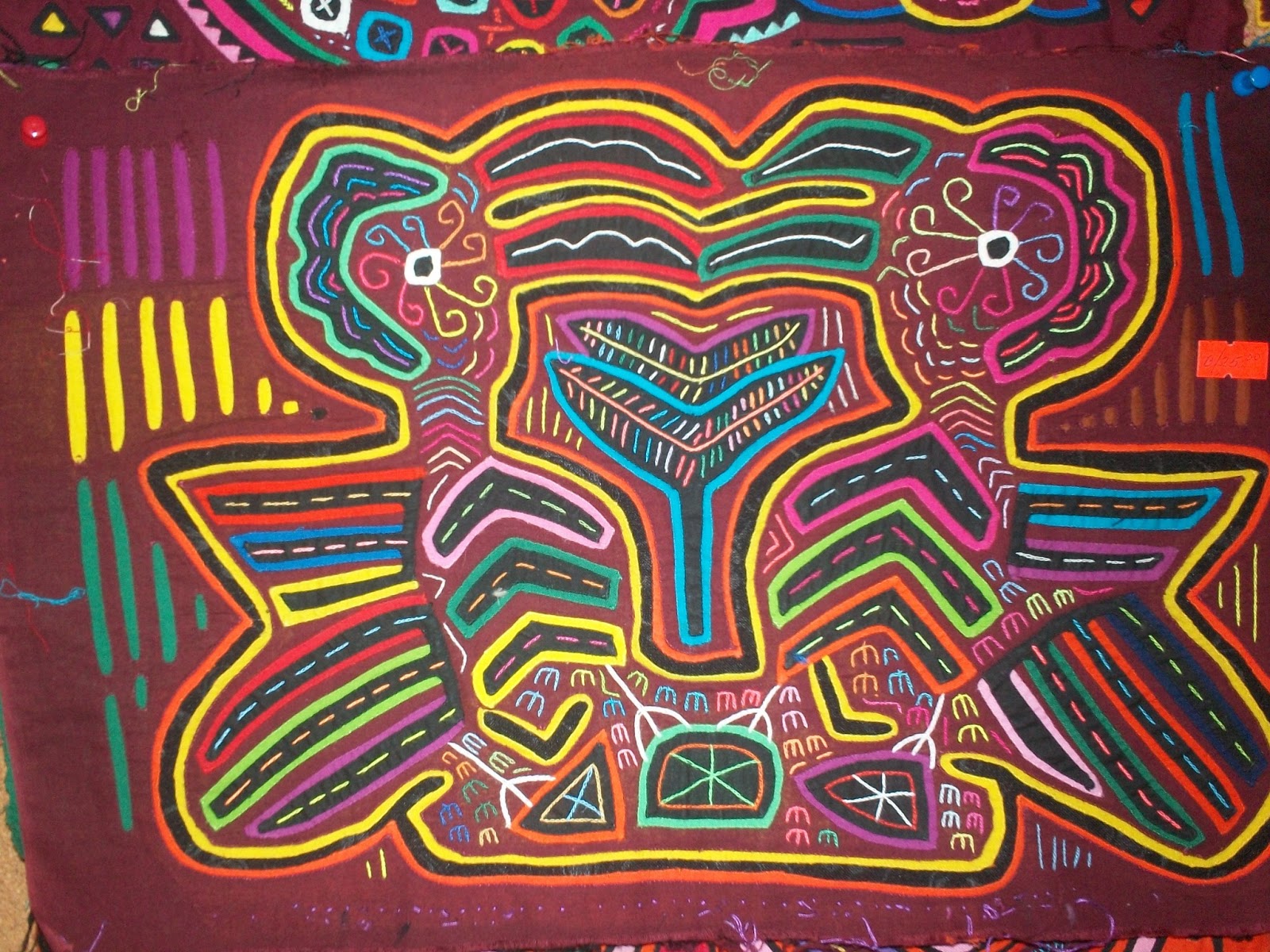 The Traveling Classroom: The Indians of Panama Grupos Indígenas de Panamá