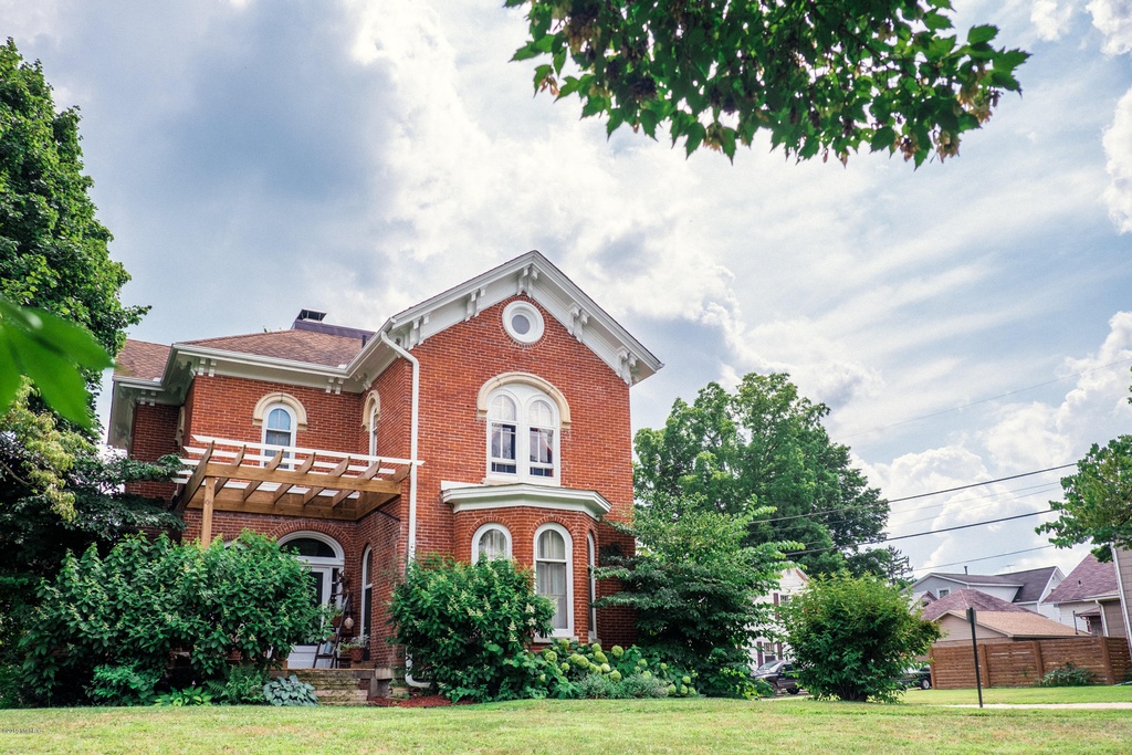 Sweet House Dreams: The Fulton House, 1865 Italian Styled Victorian in ...