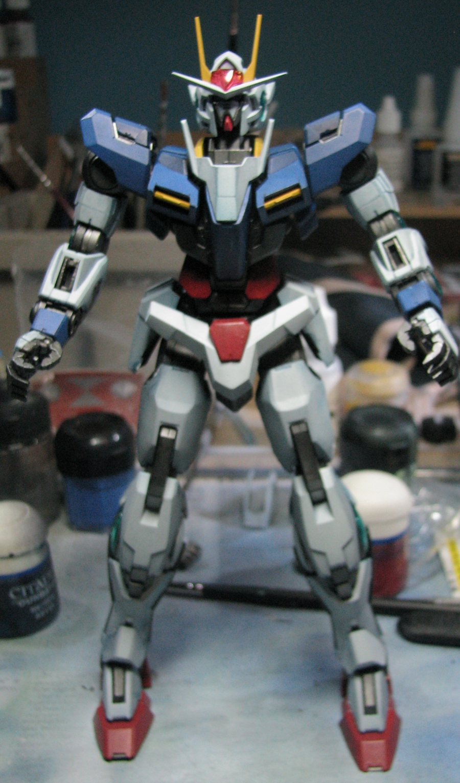 Paint it black: Gundam WiP - Body of Interest