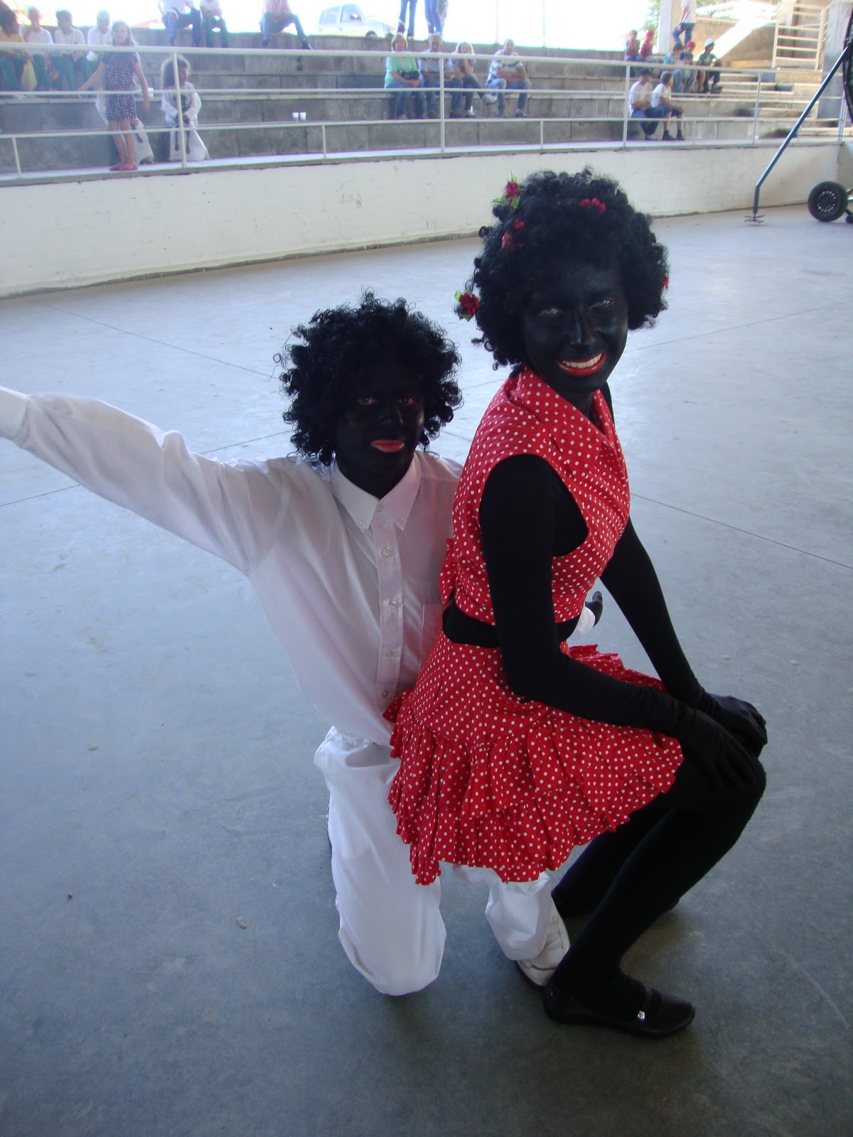 Escola de Educação Básica Silva Jardim: IV Rodeio Cultural