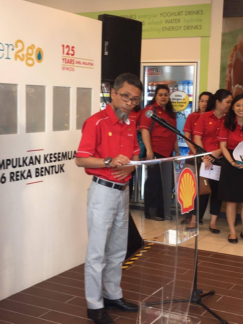 Shell Melancarkan Botol Edisi Istimewa water2go Yang Direka Khas Oleh ...