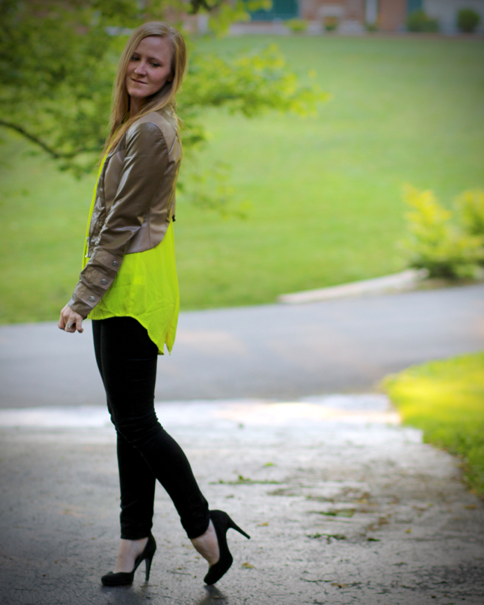 Workin still neon - Work it Blog